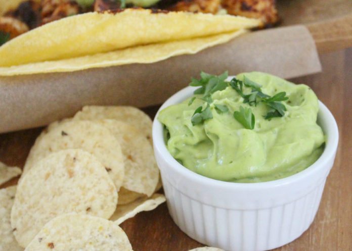 10 retete cu avocado: simple, sanatoase si hranitoare